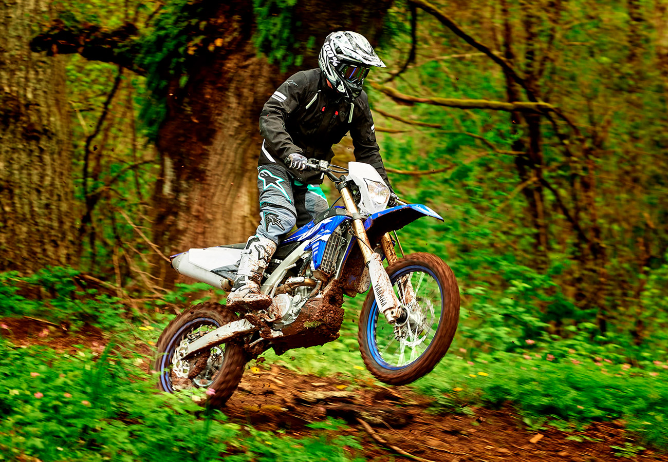 WR-250F (4T) - Yamaha Motos