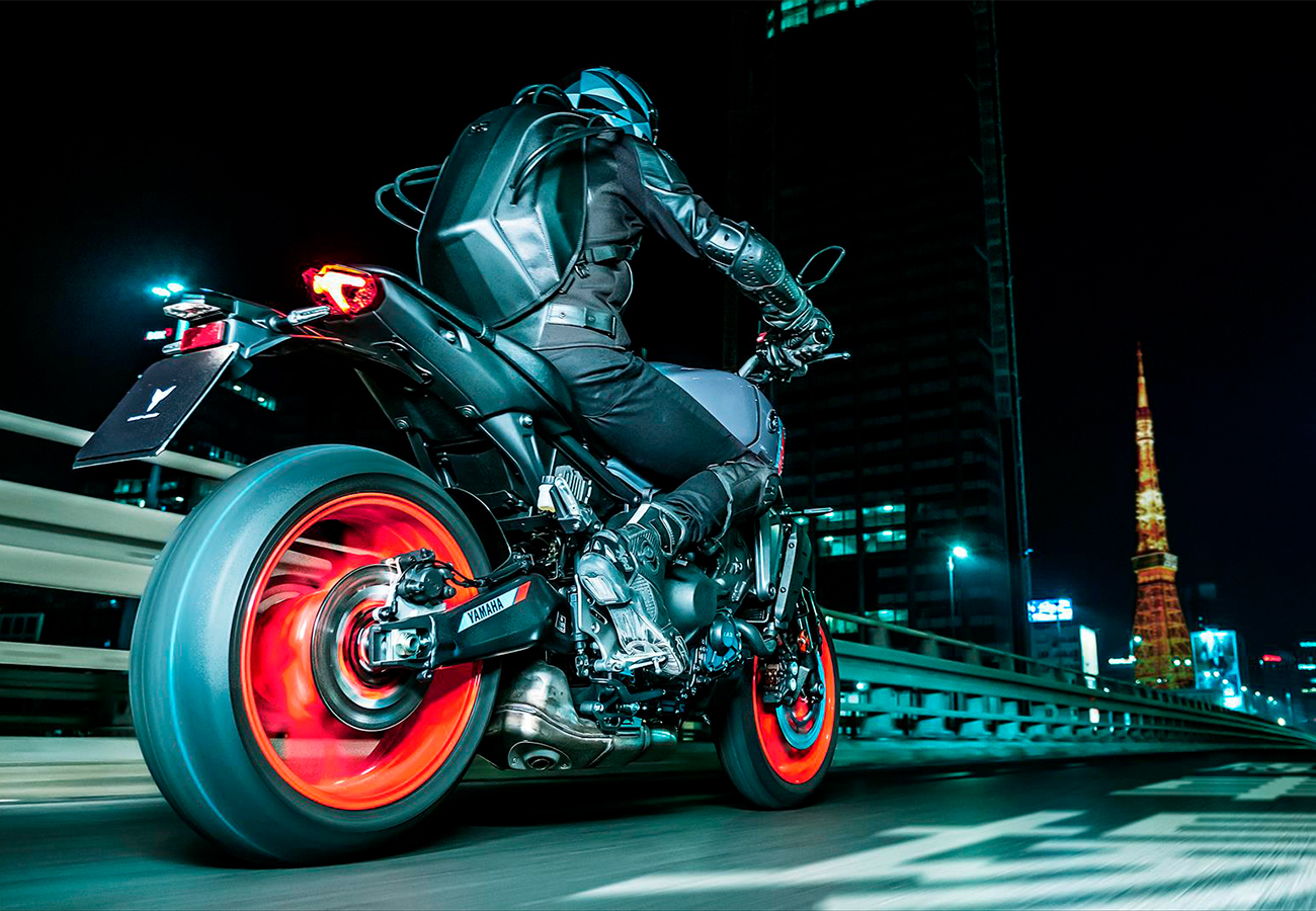 NEW MT-09 - Yamaha Motos