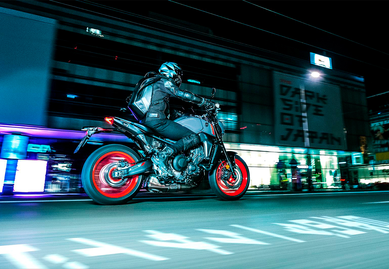 NEW MT-09 - Yamaha Motos