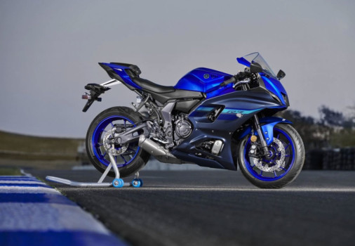 R7 - Yamaha Motos